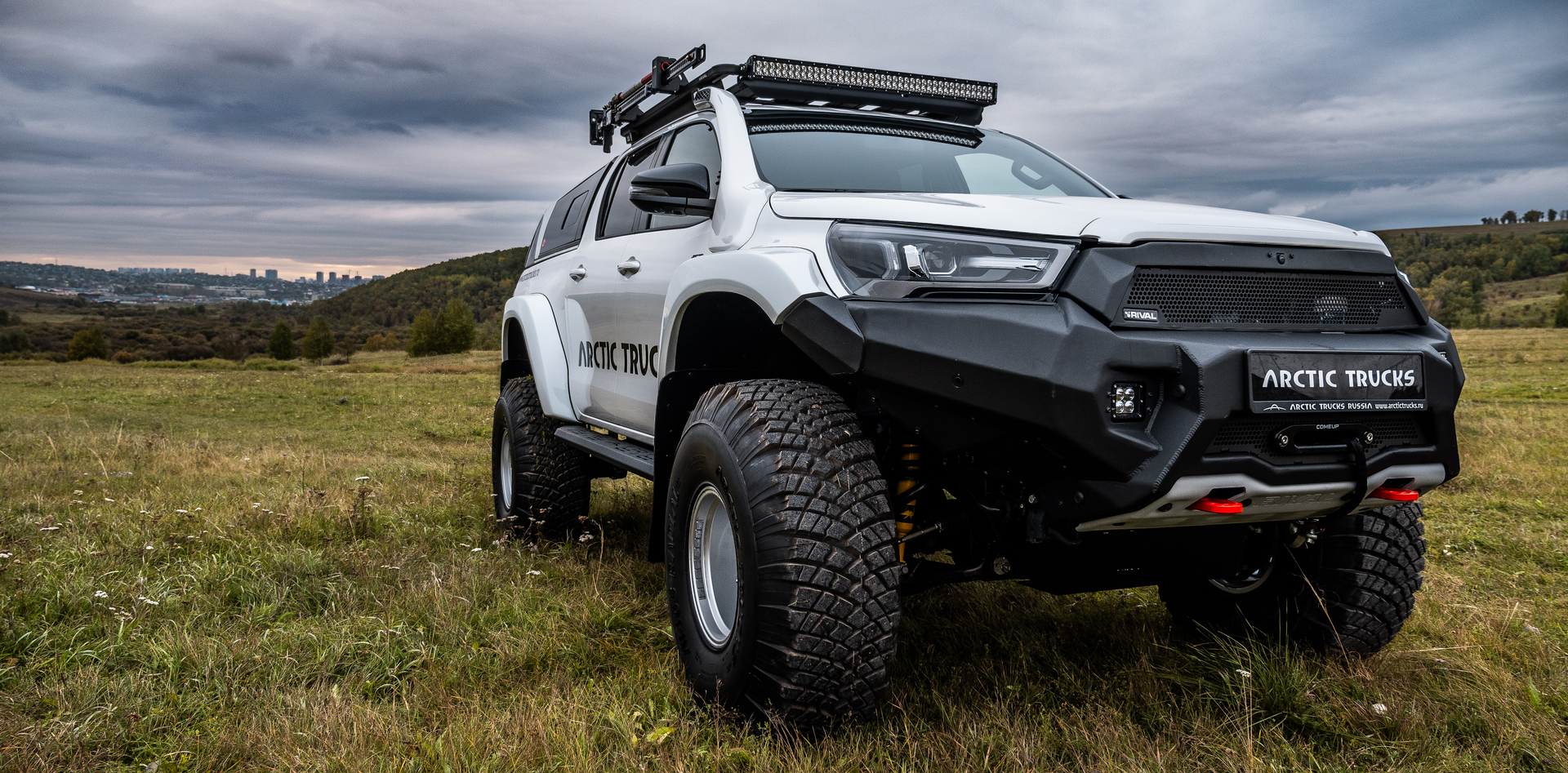 Toyota Hilux NG Arctic Trucks AT38
